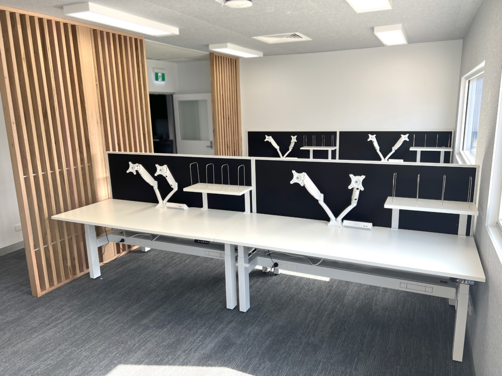 FX Shush+ Deskmount Privacy Screen | Image Business Furniture